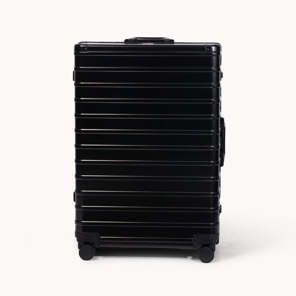 Classic Trunk Large Aluminium Suitcase | Black | CHAVELLE – Chavelle